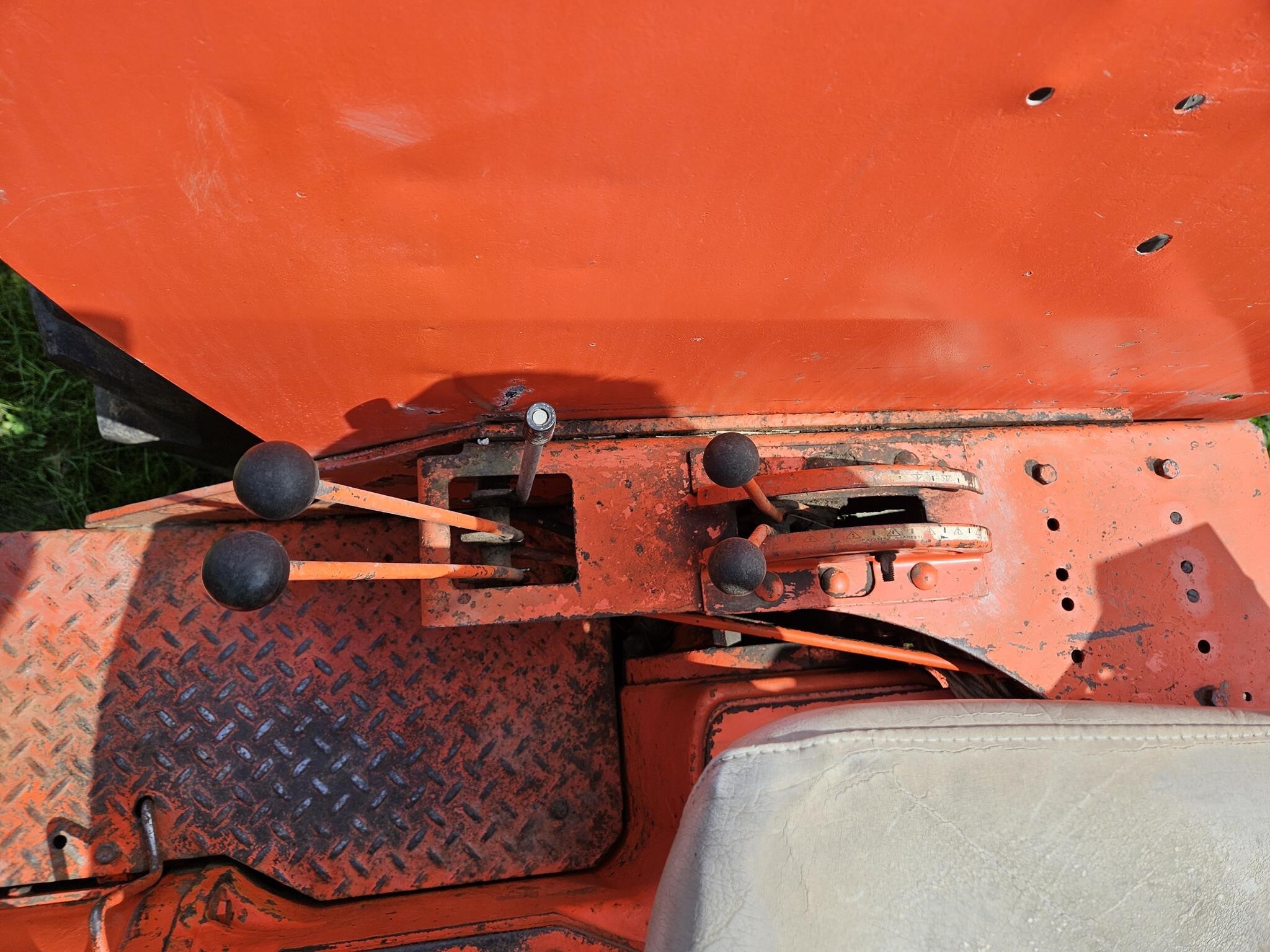 1970 Allis Chalmers 180 Tractor - $7,200 | Machinery Pete