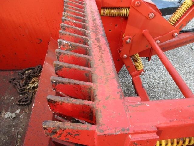 Leon A3000 Rock Picker - $10,900 | Machinery Pete