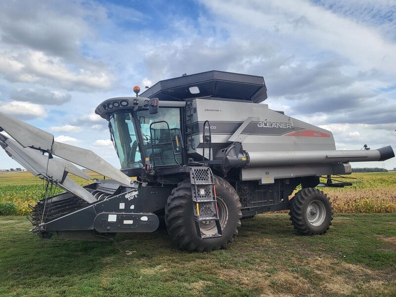 Used Gleaner Combines for Sale - 145 Listings | Machinery Pete