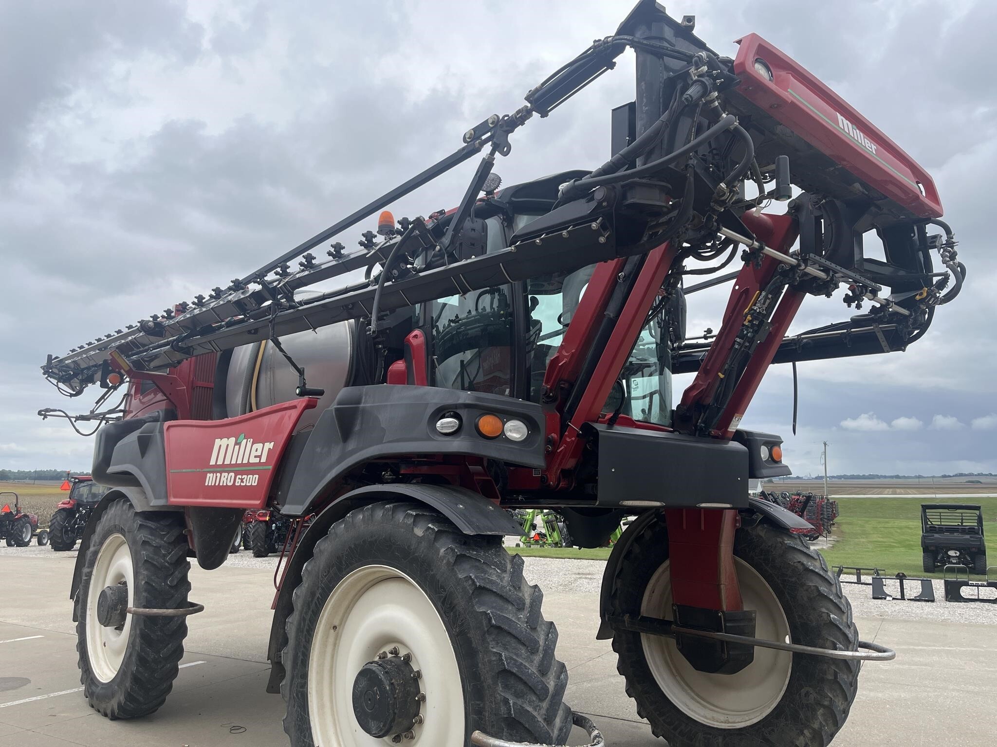 2017 Miller NITRO 6300 Self-Propelled Sprayer - $179,000 | Machinery Pete