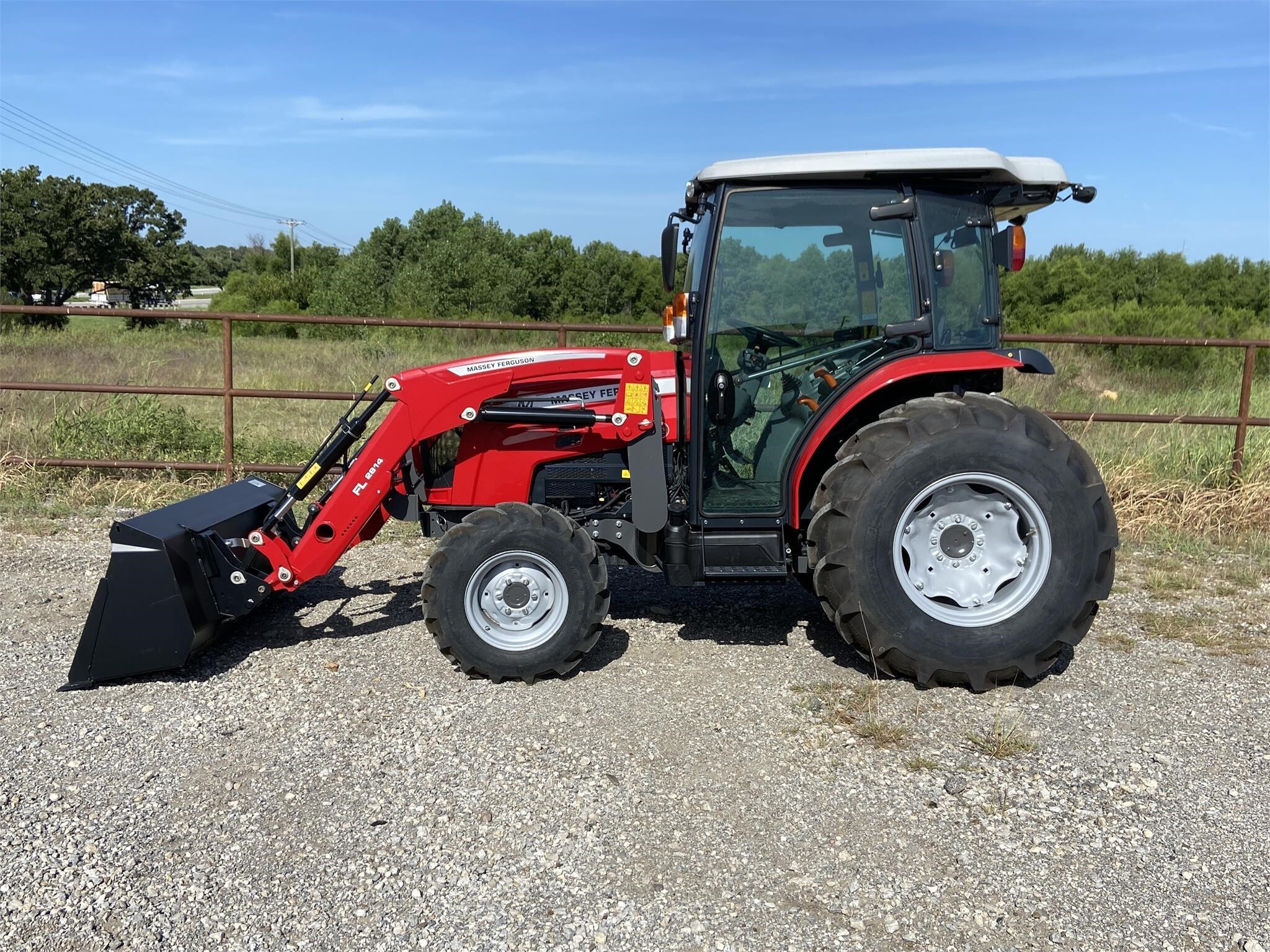 2022 Massey Ferguson 2855M Tractor - $41,793 | Machinery Pete