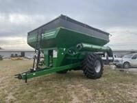 2024 Demco 1000 Pull-Type Sprayer - $58,500 | Machinery Pete