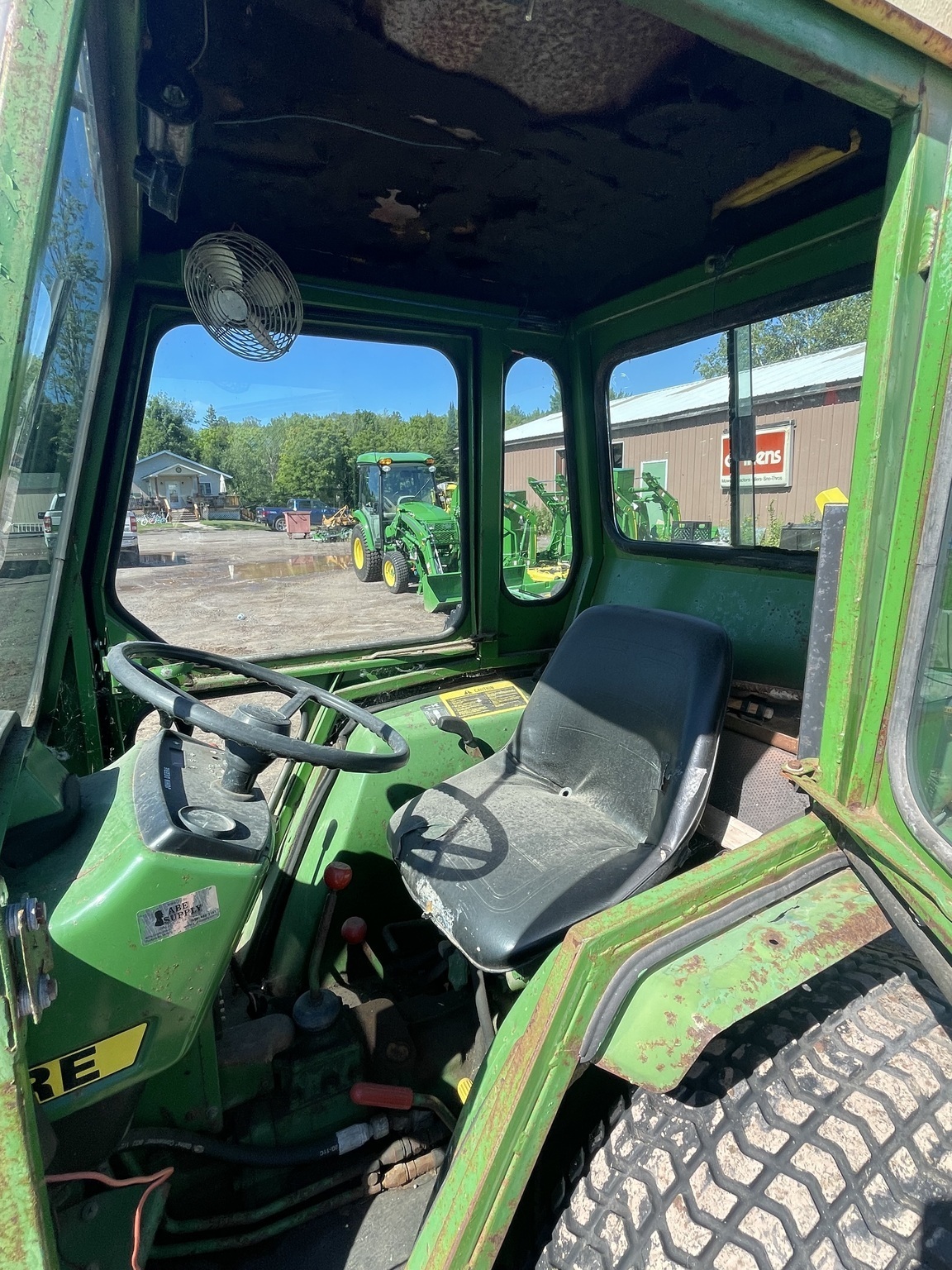 1986 John Deere 750 Tractor - $5,990 | Machinery Pete