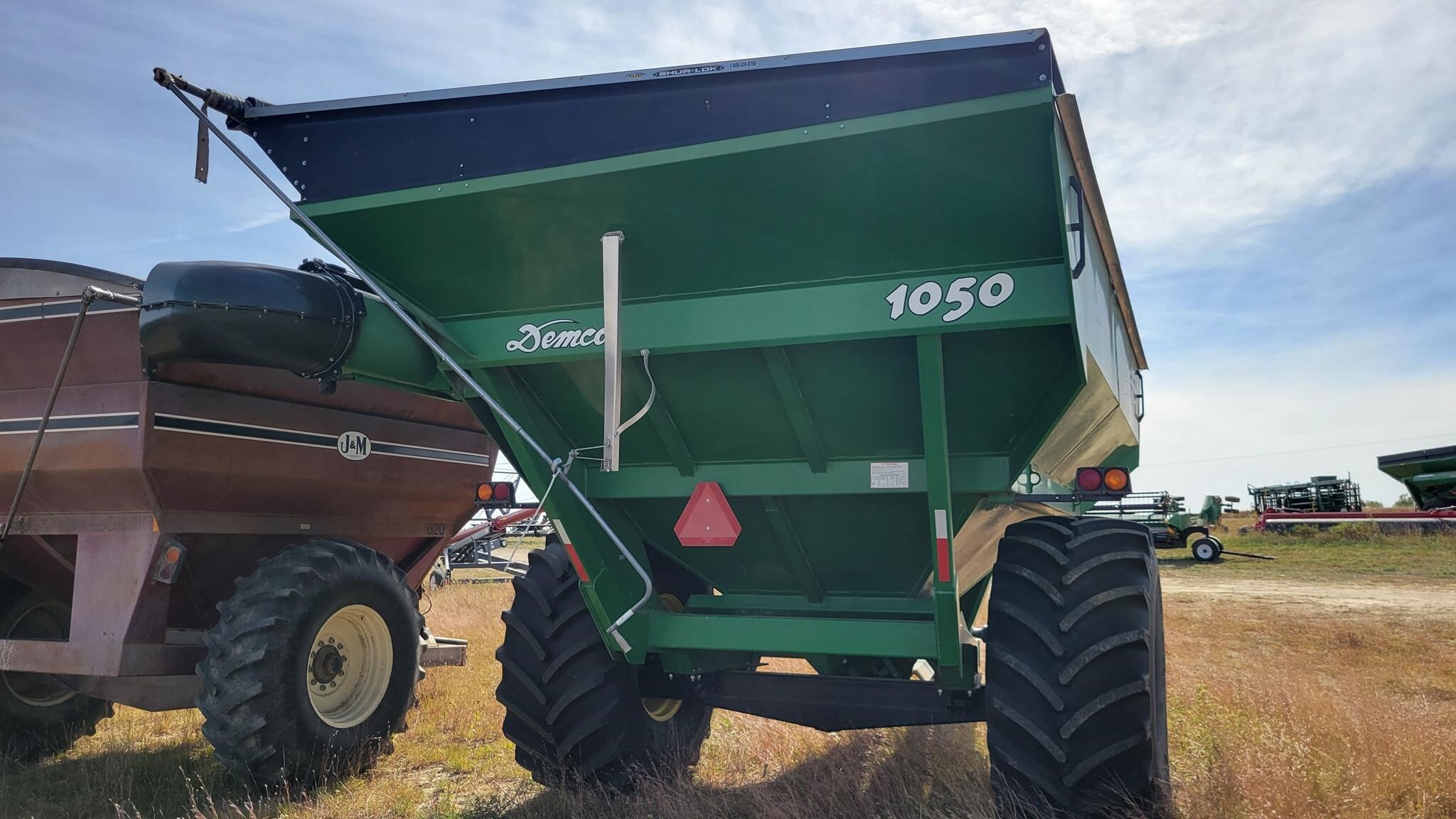 2006 Demco 1050 Grain Cart - $25,000 | Machinery Pete