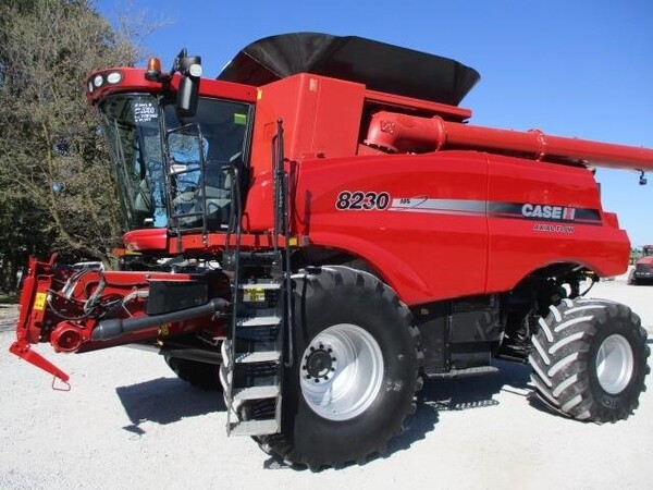 Used Combines for Sale - 5234 Listings | Machinery Pete