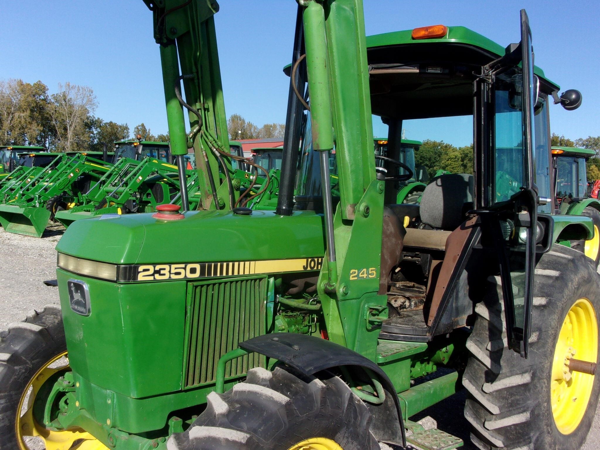 1983 John Deere 2350 Tractor - $28,900 | Machinery Pete