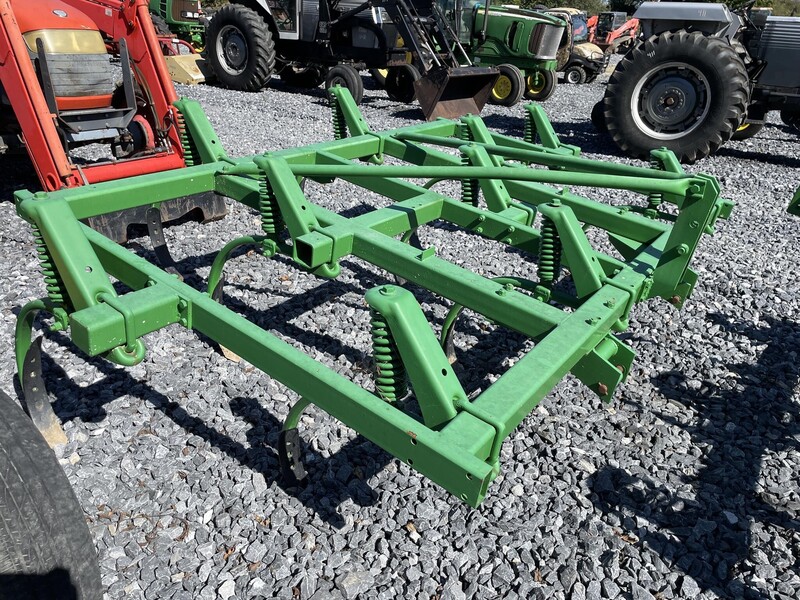 Used Chisel Plows for Sale - 341 Listings | Machinery Pete
