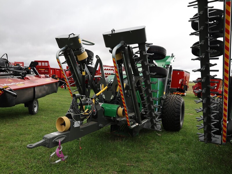 Used Rock Pickers for Sale - 153 Listings | Machinery Pete