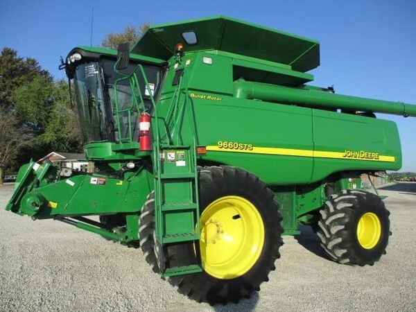 Used Combines for Sale - 5244 Listings | Machinery Pete