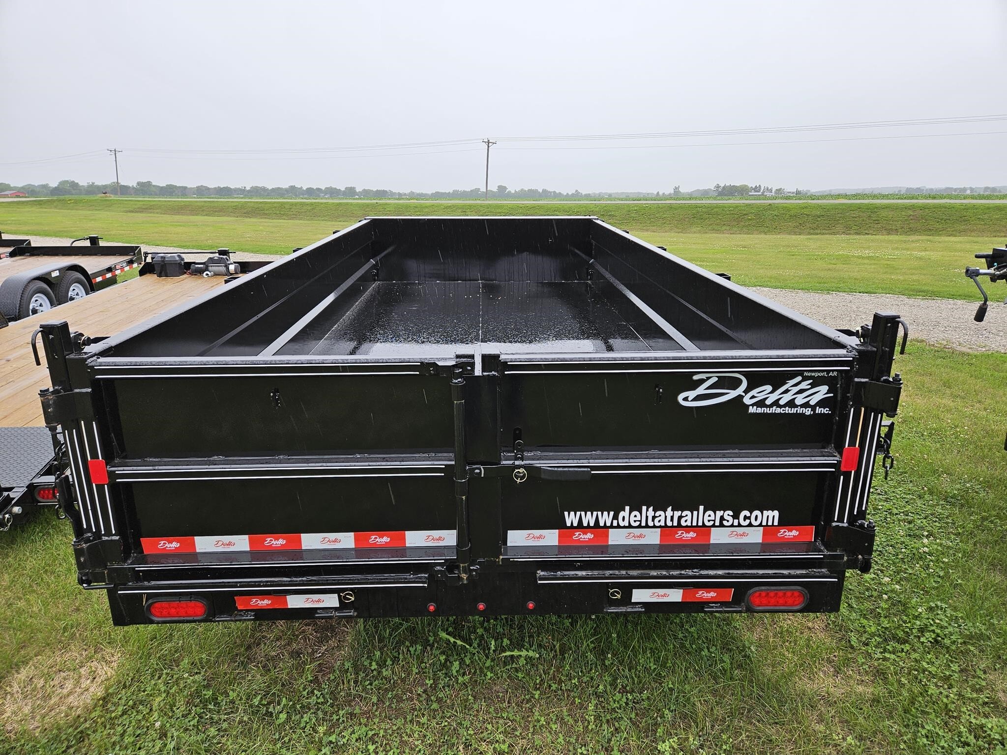 2023 Delta 27NBD Dump Trucks/Trailer - $12,950 | Machinery Pete