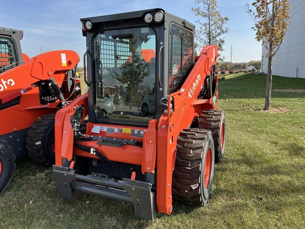 2025 Kubota SSV75 Skid Steer - $Call | Machinery Pete