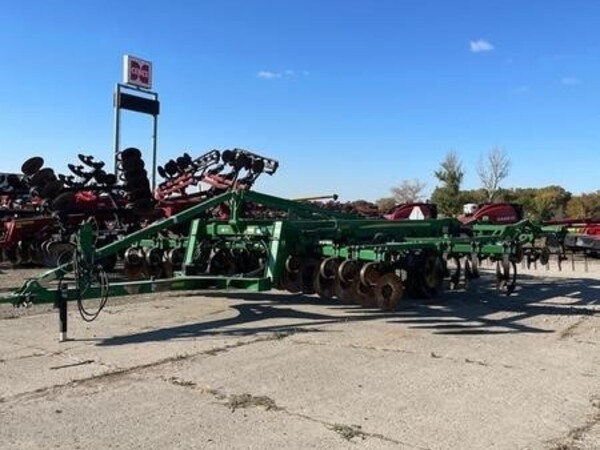 Used John Deere Disk Chisels for Sale - 83 Listings | Machinery Pete