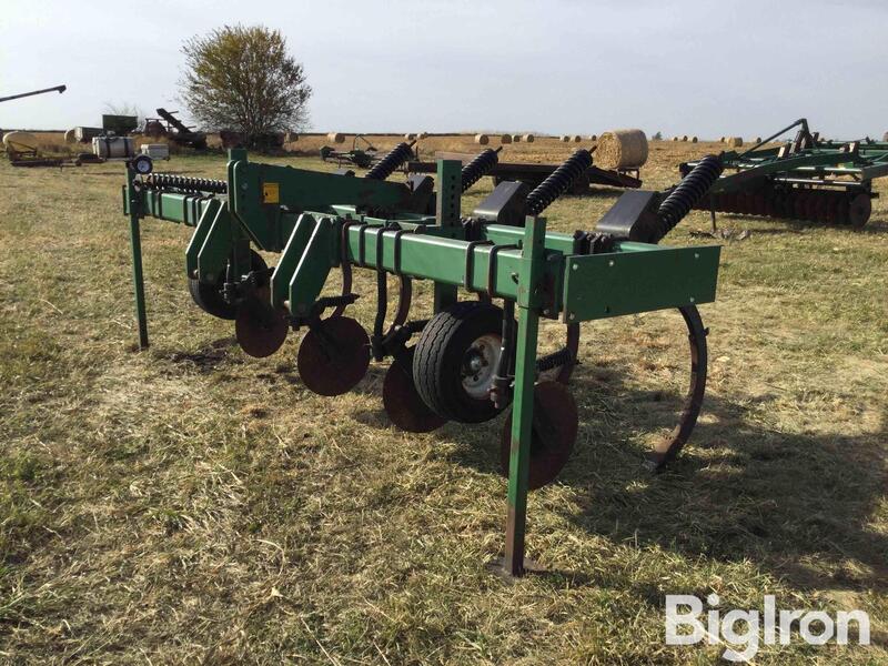 Used V Rippers for Sale - 59 Listings | Machinery Pete