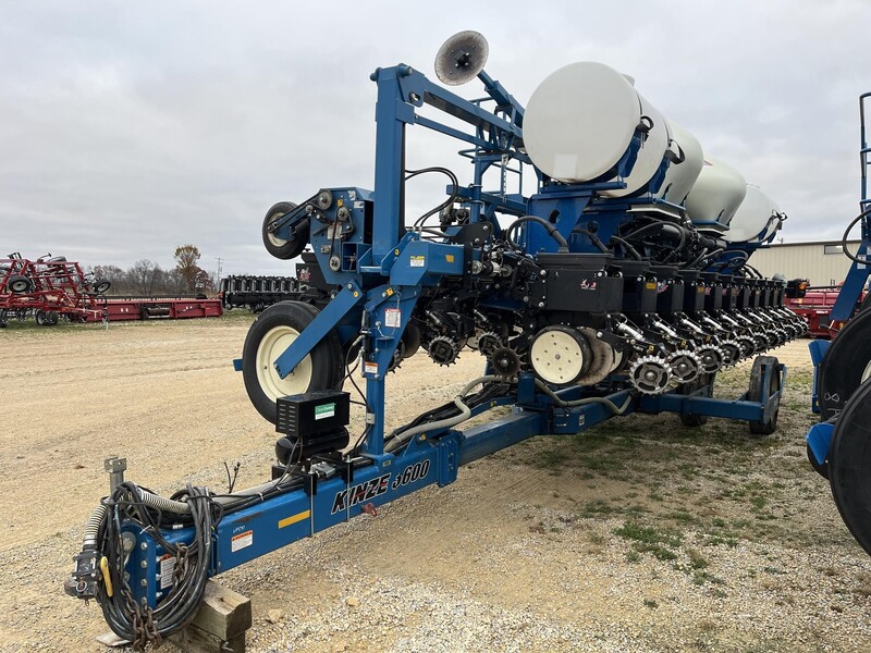 Used Kinze 3600 ASD Planters for Sale - 58 Listings | Machinery Pete