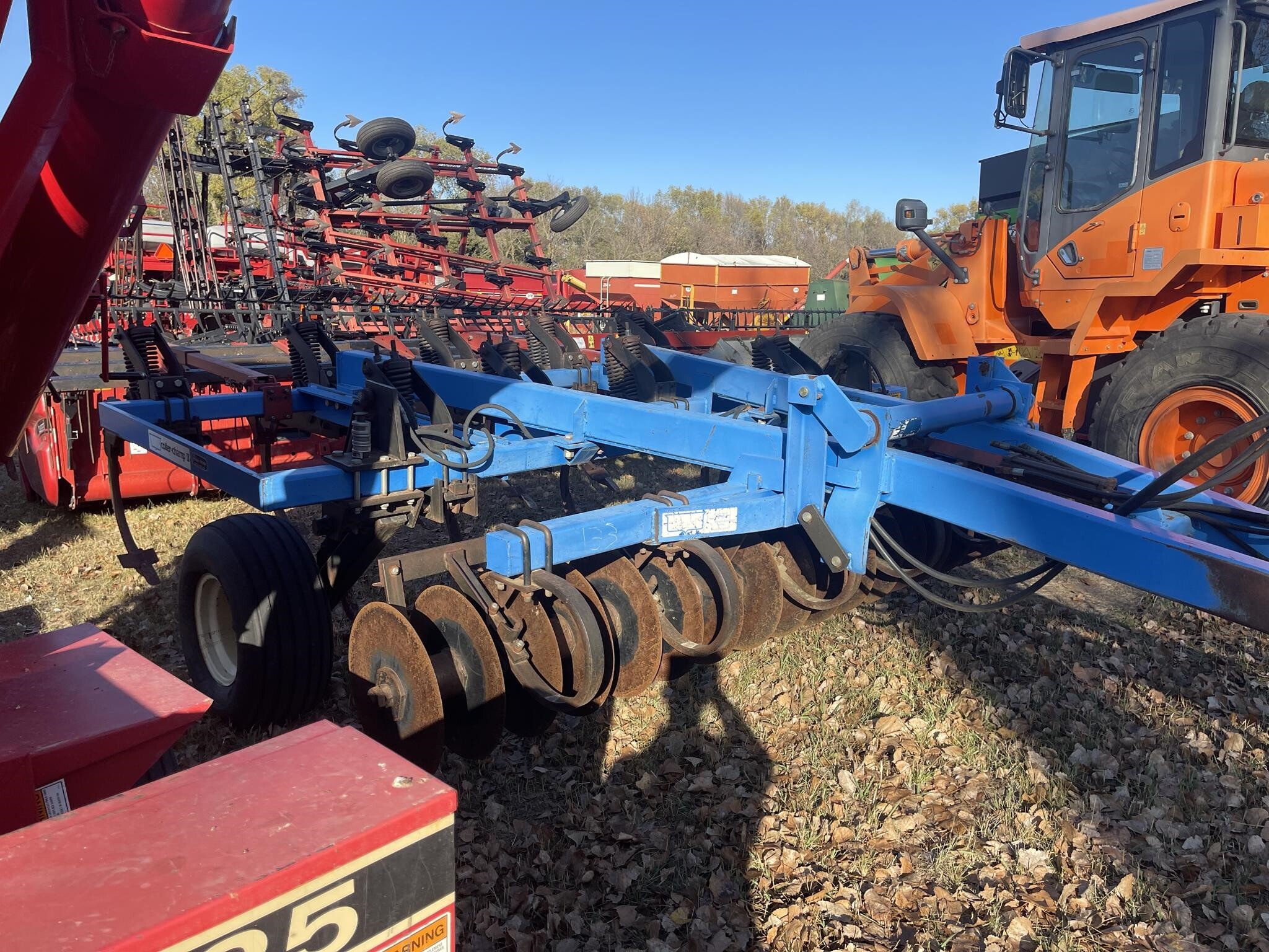DMI Coulter Champ II Chisel Plow - $7,900 | Machinery Pete