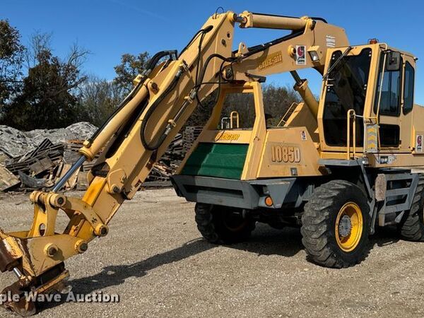 Used Excavators for Sale - 897 Listings | Machinery Pete