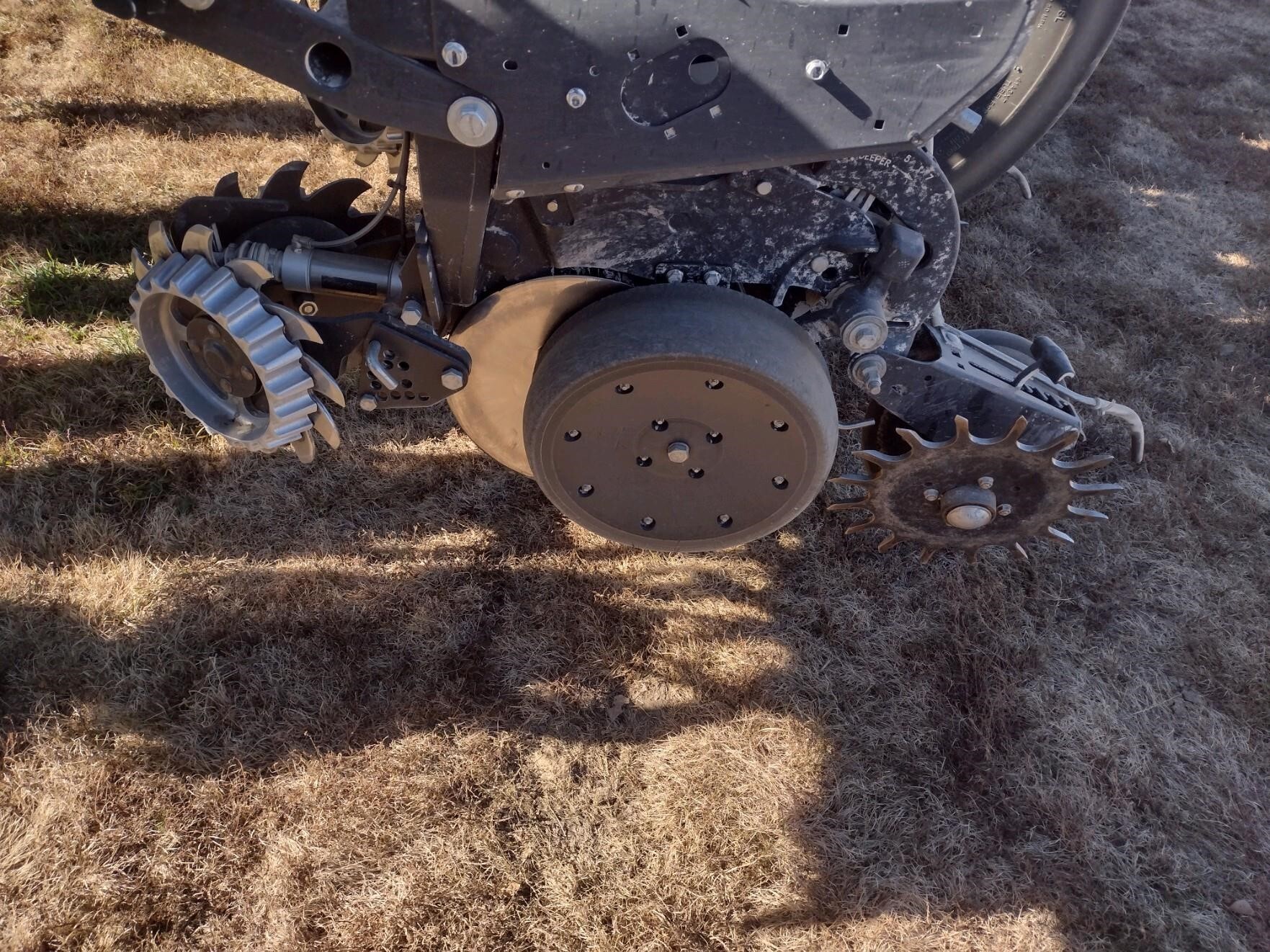 2021 Kinze 4905 Planter - $145,000 | Machinery Pete