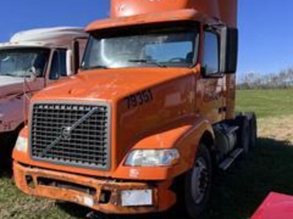 Used Volvo Semi Trucks for Sale - 62 Listings | Machinery Pete