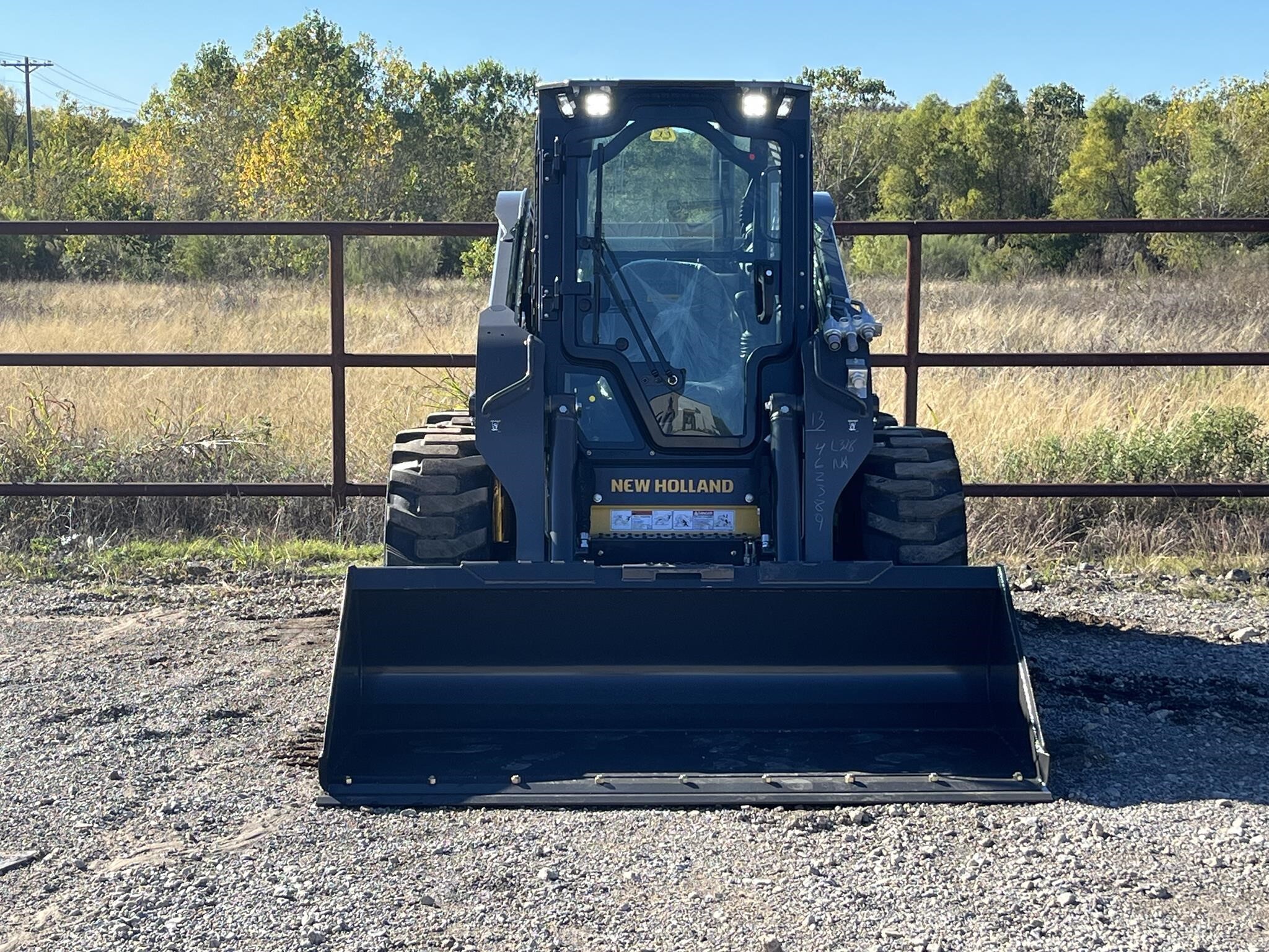 2024 New Holland L328 Skid Steer - $57,418 | Machinery Pete