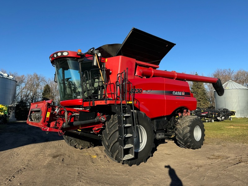 Used Case IH 8230 Combines for Sale - 42 Listings | Machinery Pete