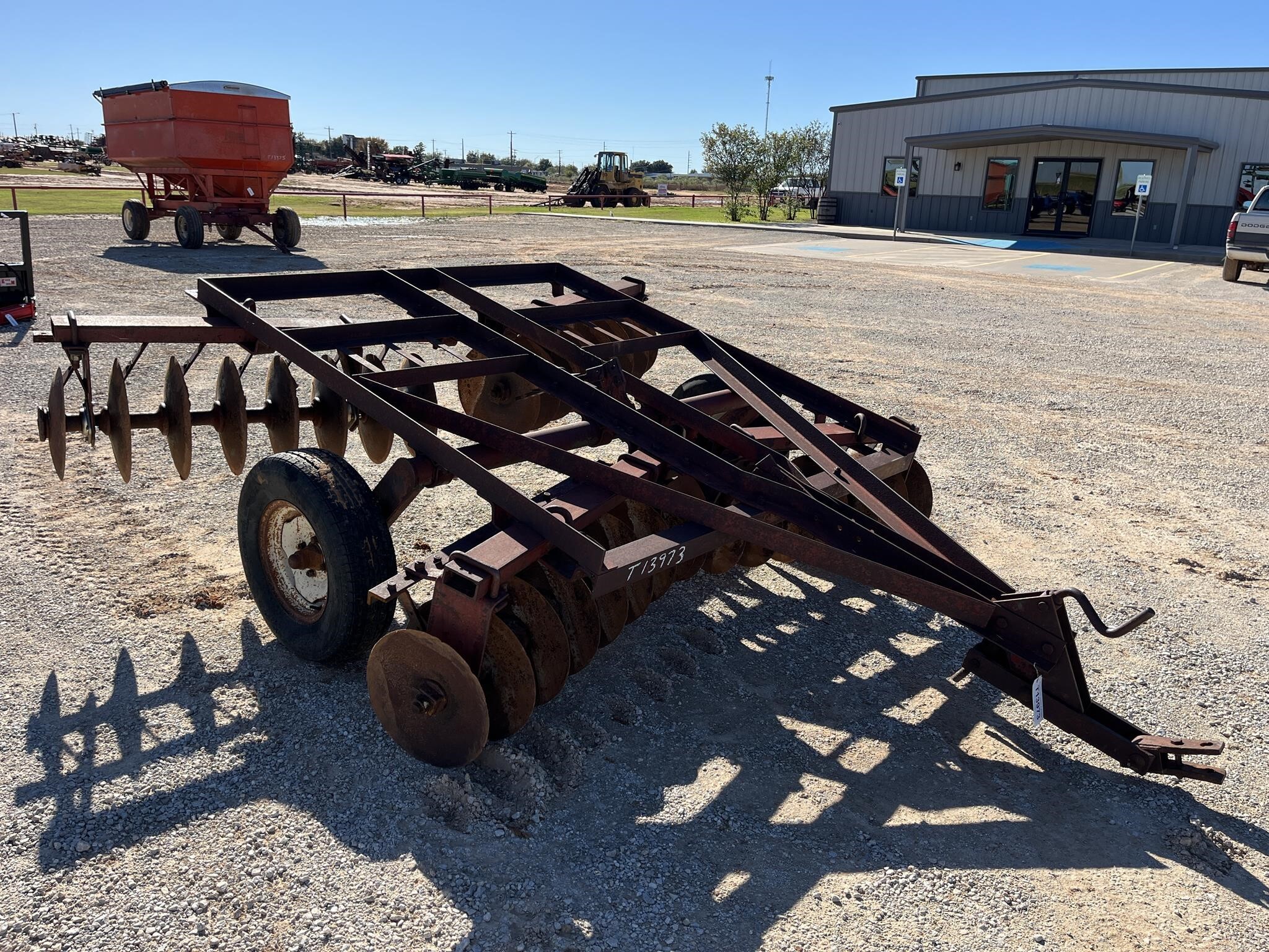 International 37 Disk - $1,950 | Machinery Pete