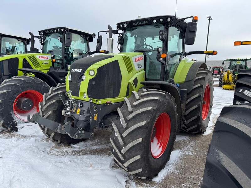 Used Claas Tractors for Sale - 71 Listings | Machinery Pete