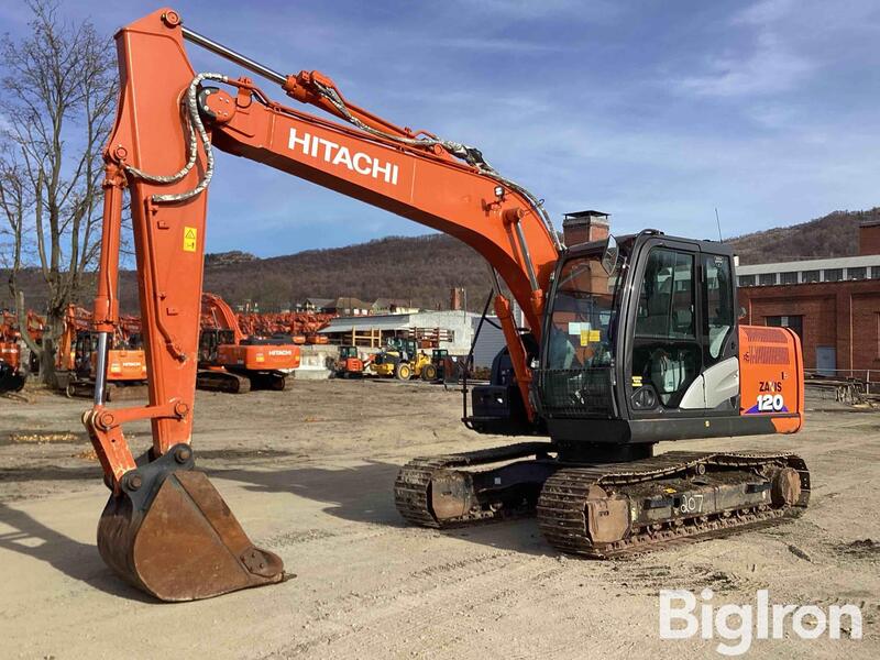 Used Excavators for Sale - 897 Listings | Machinery Pete