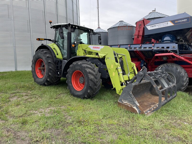 Used Claas Tractors for Sale - 71 Listings | Machinery Pete
