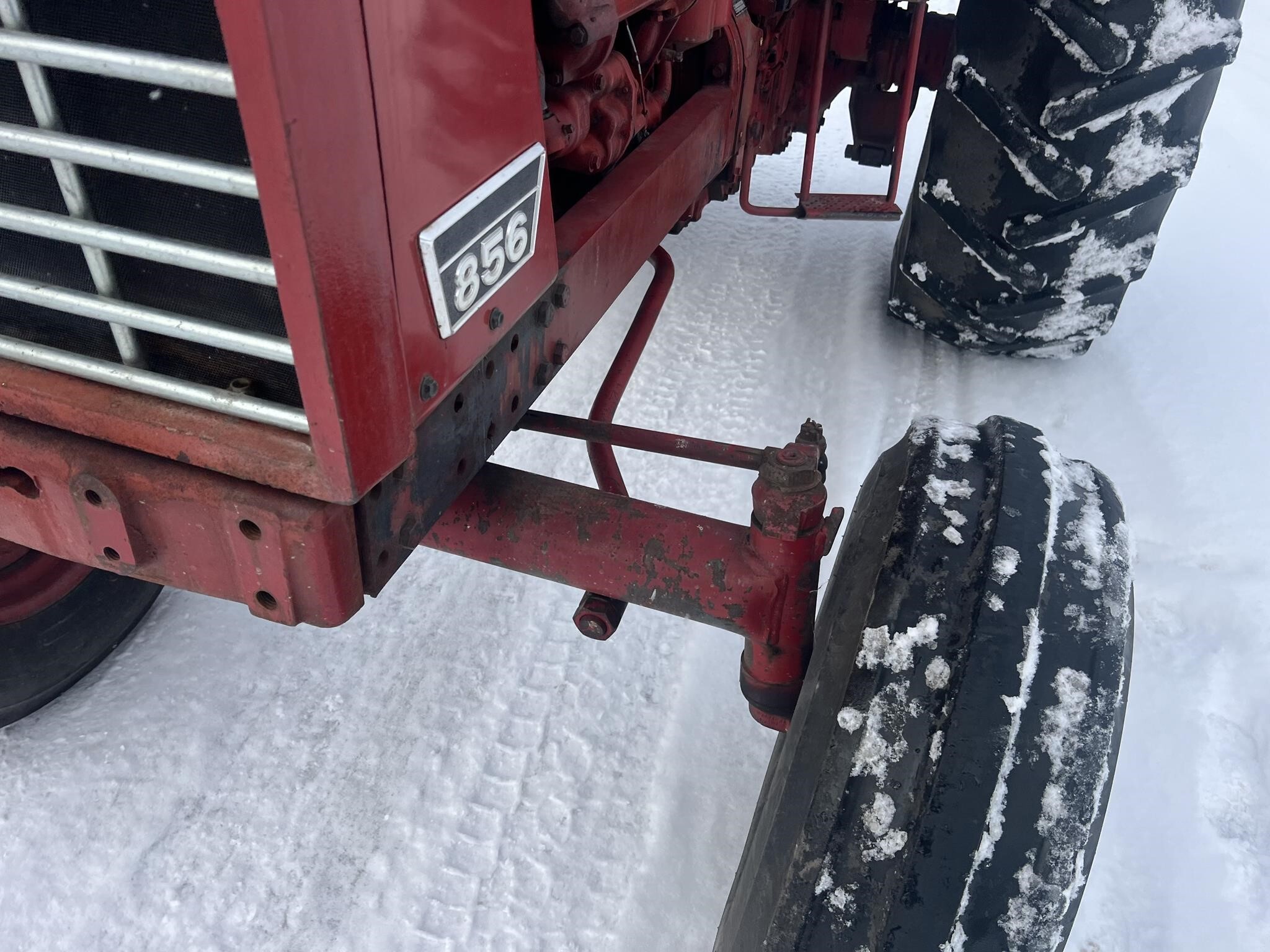 1968 International Harvester 856 Tractor - $17,900 | Machinery Pete