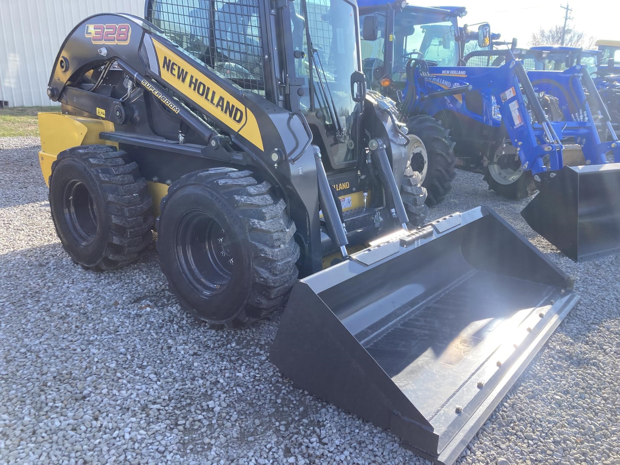 2025 New Holland L328 Skid Steer - $Call | Machinery Pete
