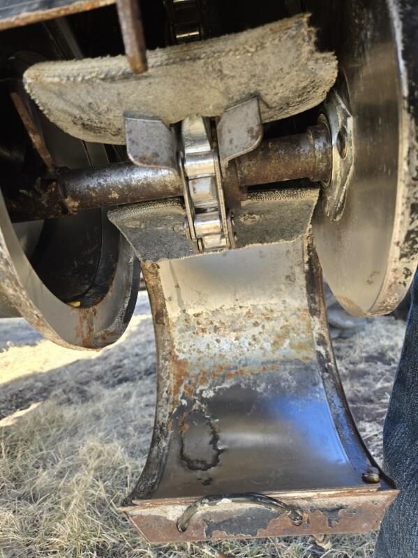 1992 Gleaner R52 Combine - $6,950 | Machinery Pete