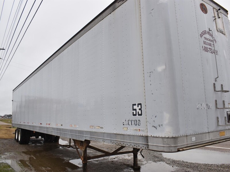 Used Box Trucks/Trailers for Sale - 131 Listings | Machinery Pete