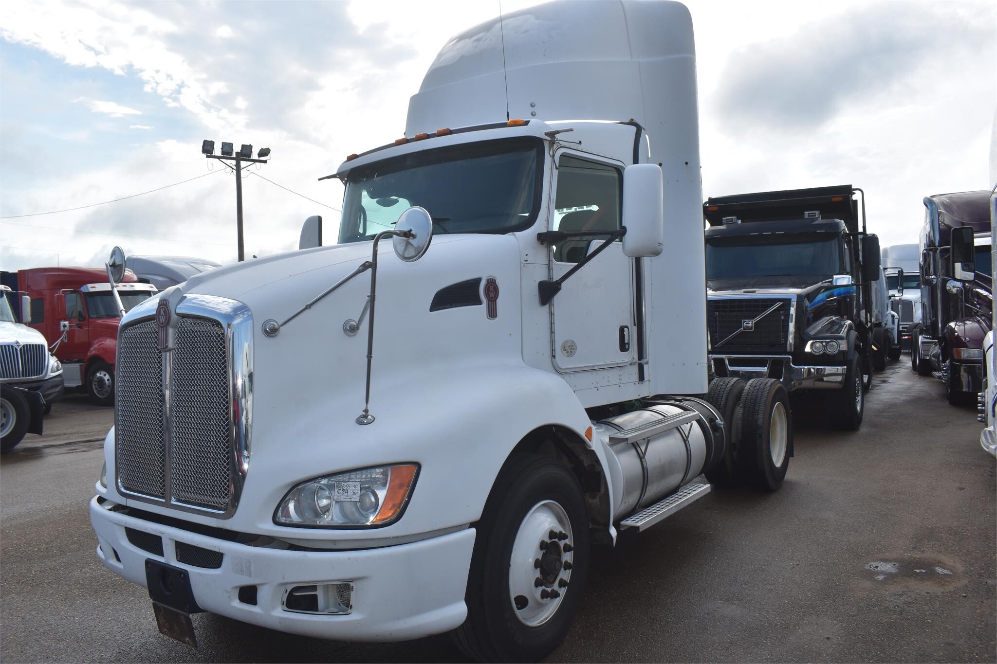 2012 Kenworth T660 Semi Trucks/Trailer - $20,000 | Machinery Pete