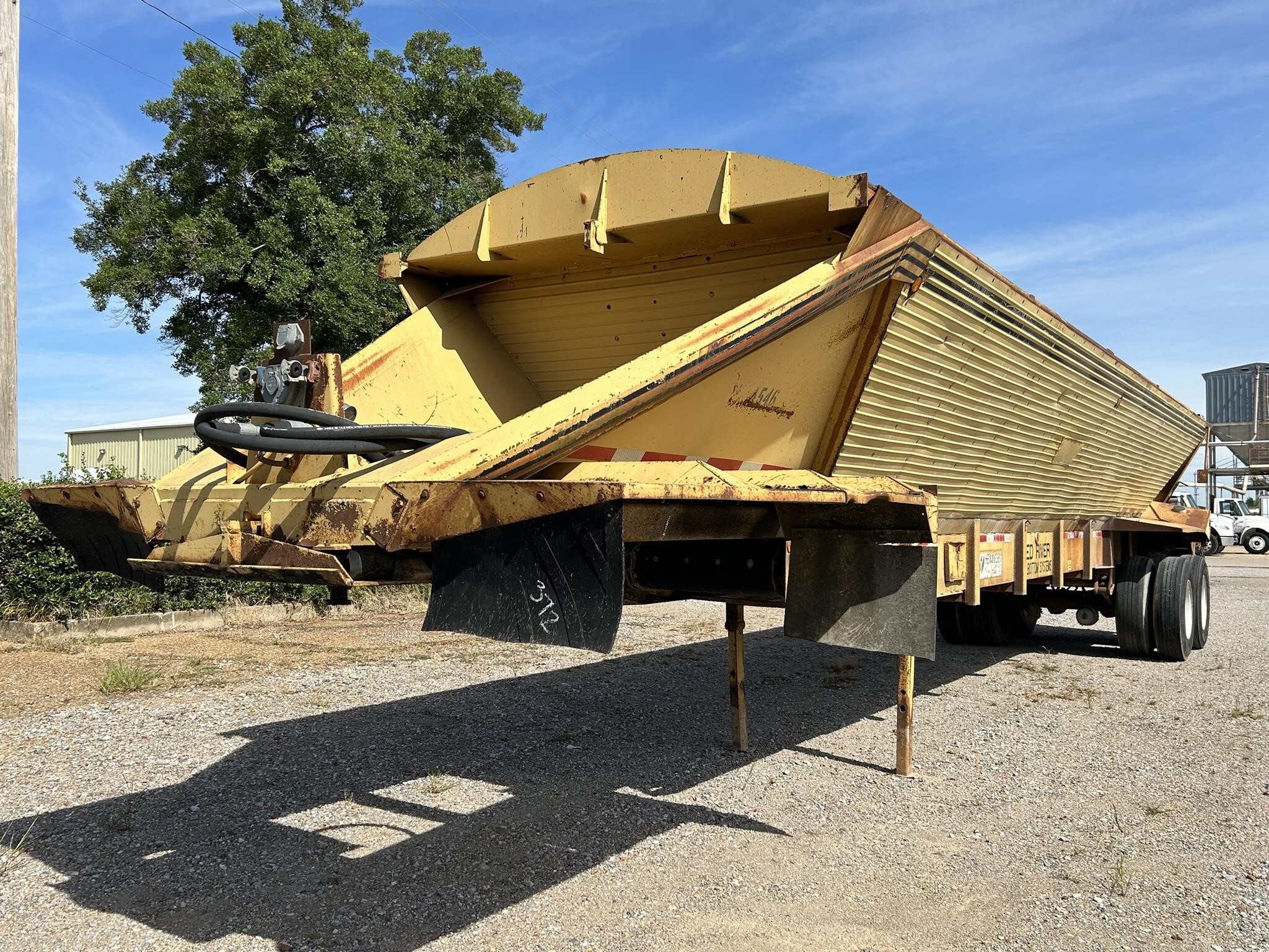 1991 Red River Belt Trailer Belt Trailer - $8,000 | Machinery Pete