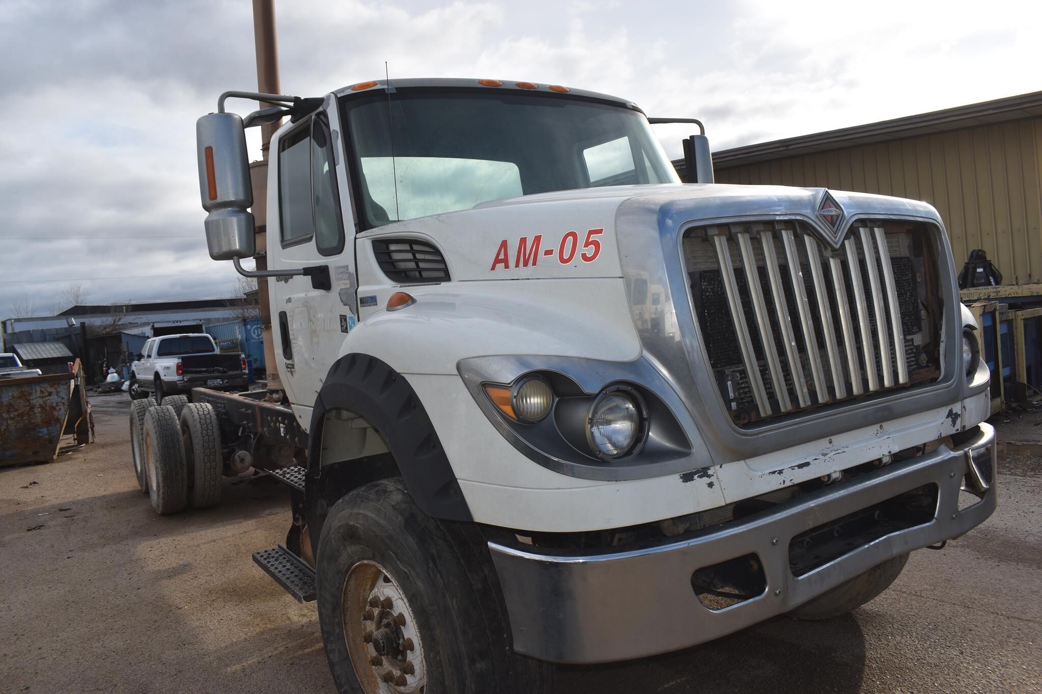 2014 International WORKSTAR 7600 Semi Trucks/Trailer - $20,000 ...