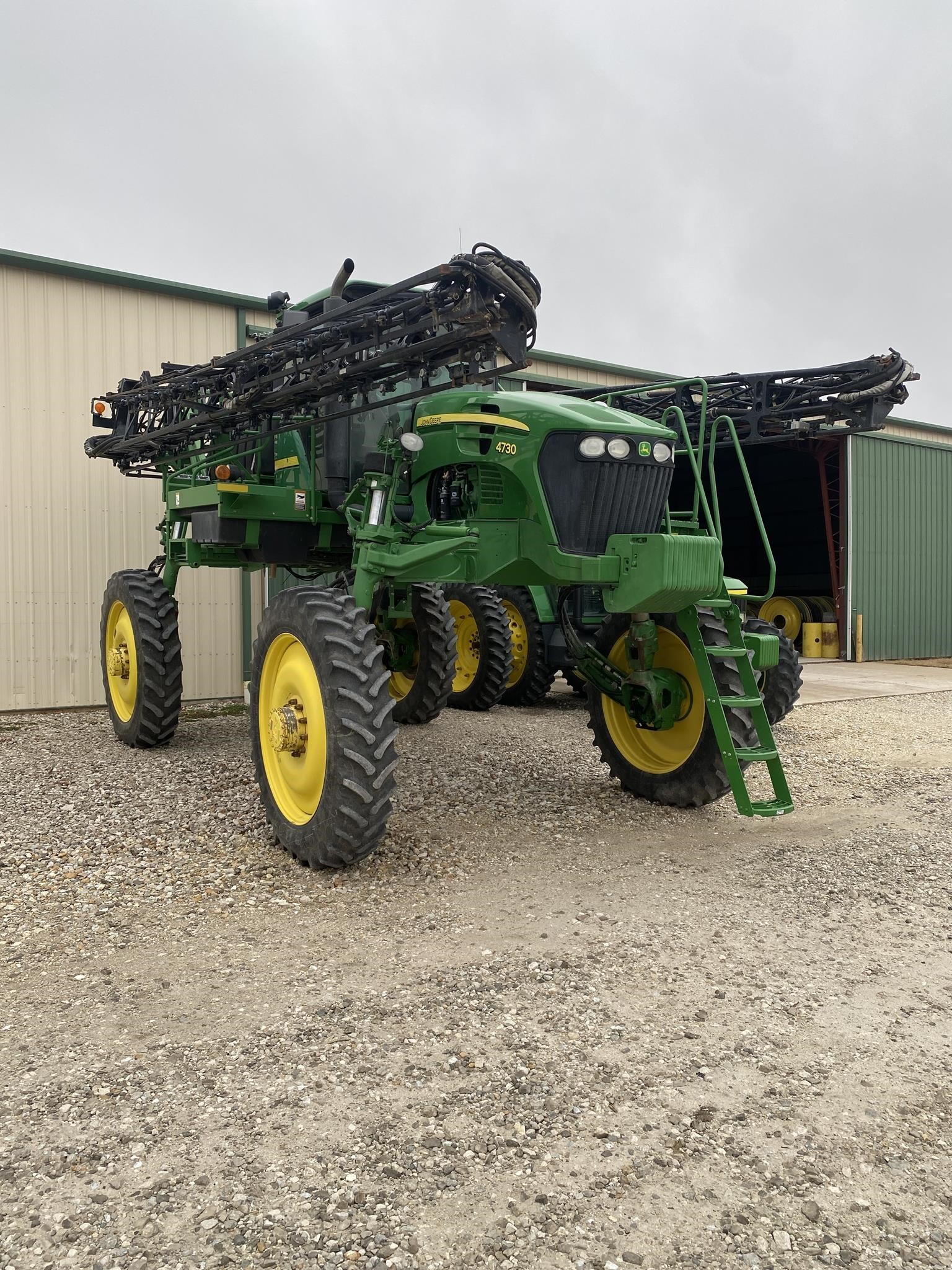 2008 John Deere 4730 Self-Propelled Sprayer - $99,000 | Machinery Pete