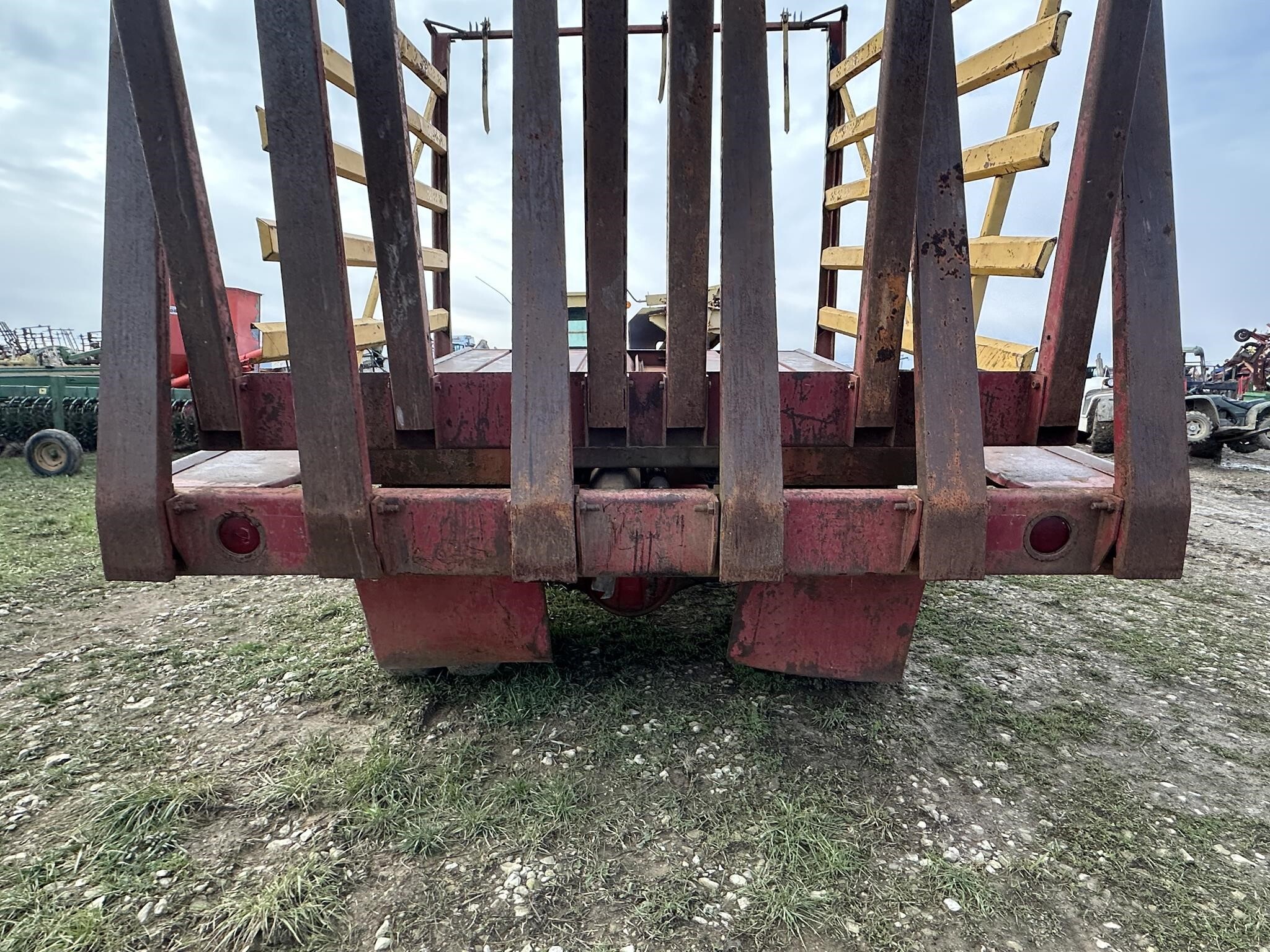 New Holland 1069 Bale Wagons and Trailer - $16,000 | Machinery Pete