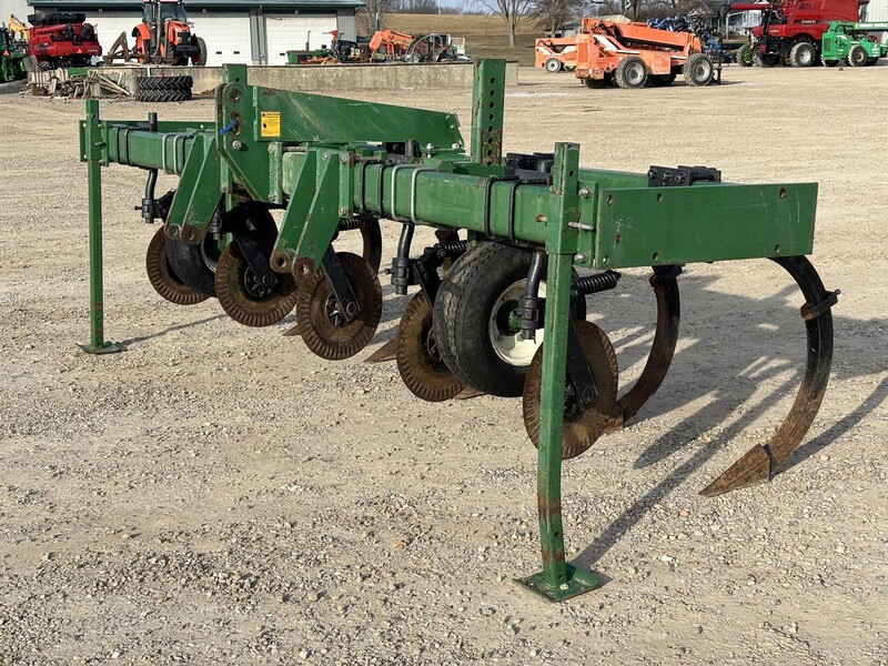 Used V Rippers for Sale - 57 Listings | Machinery Pete