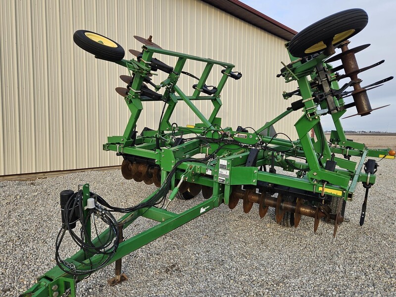 Used Chisel Plows for Sale - 314 Listings | Machinery Pete