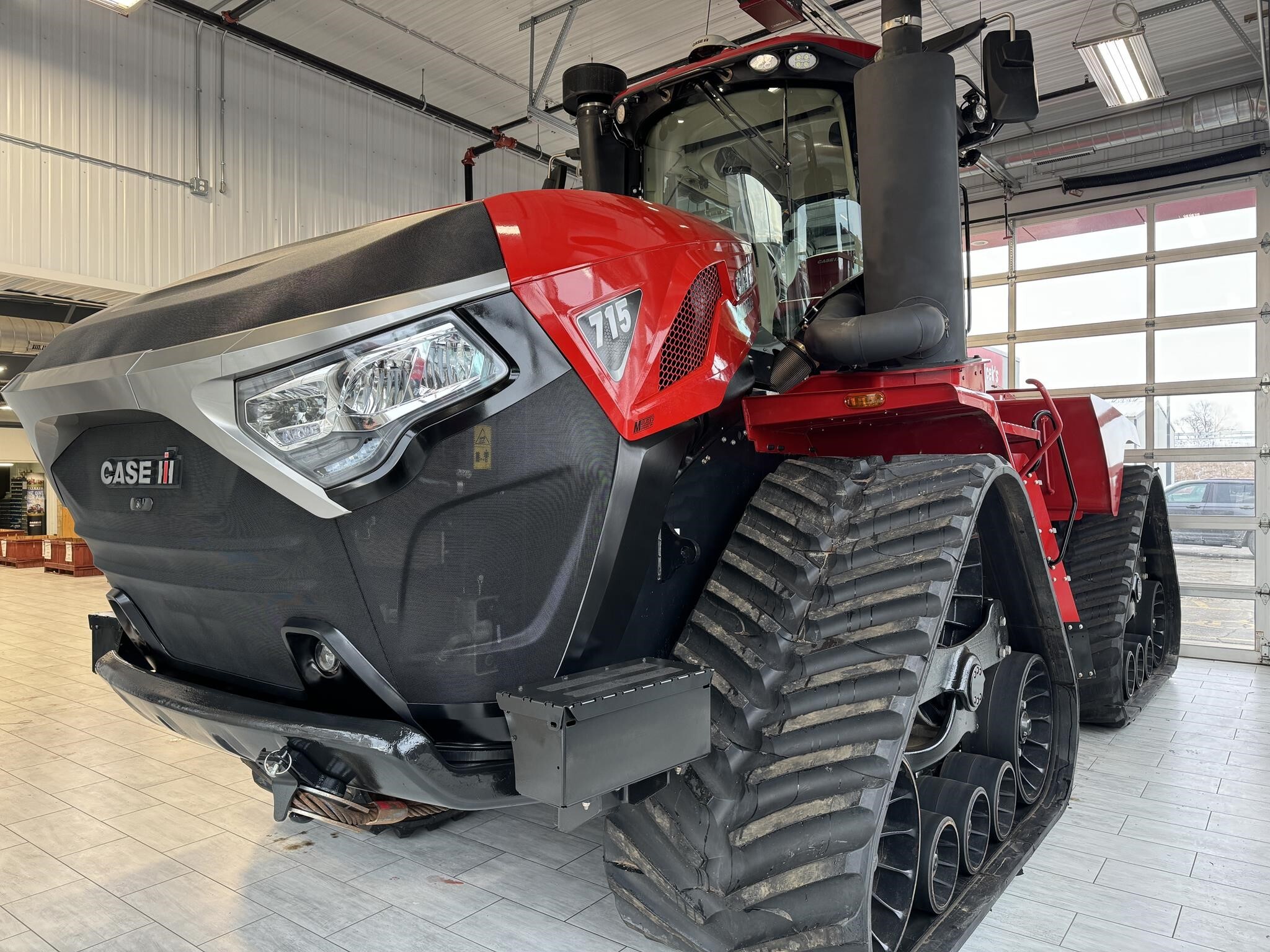 2024 Case IH STEIGER 715 AFS CONNECT QUADTRAC Tractor - $589,900 | Machinery Pete