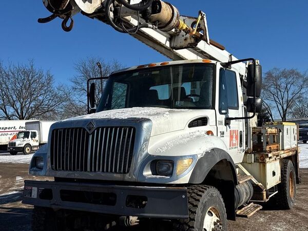 Used Self-Propelled Fertilizer Spreaders for Sale - 395 Listings ...