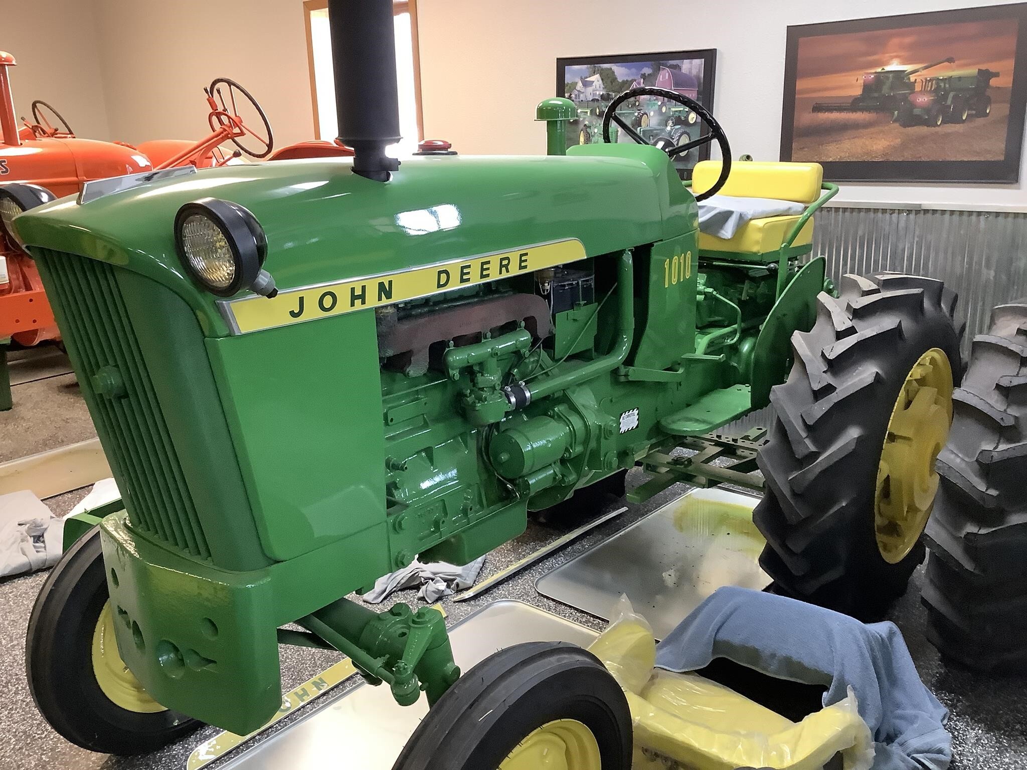 1963 John Deere 1010 Tractor - $9,500 | Machinery Pete