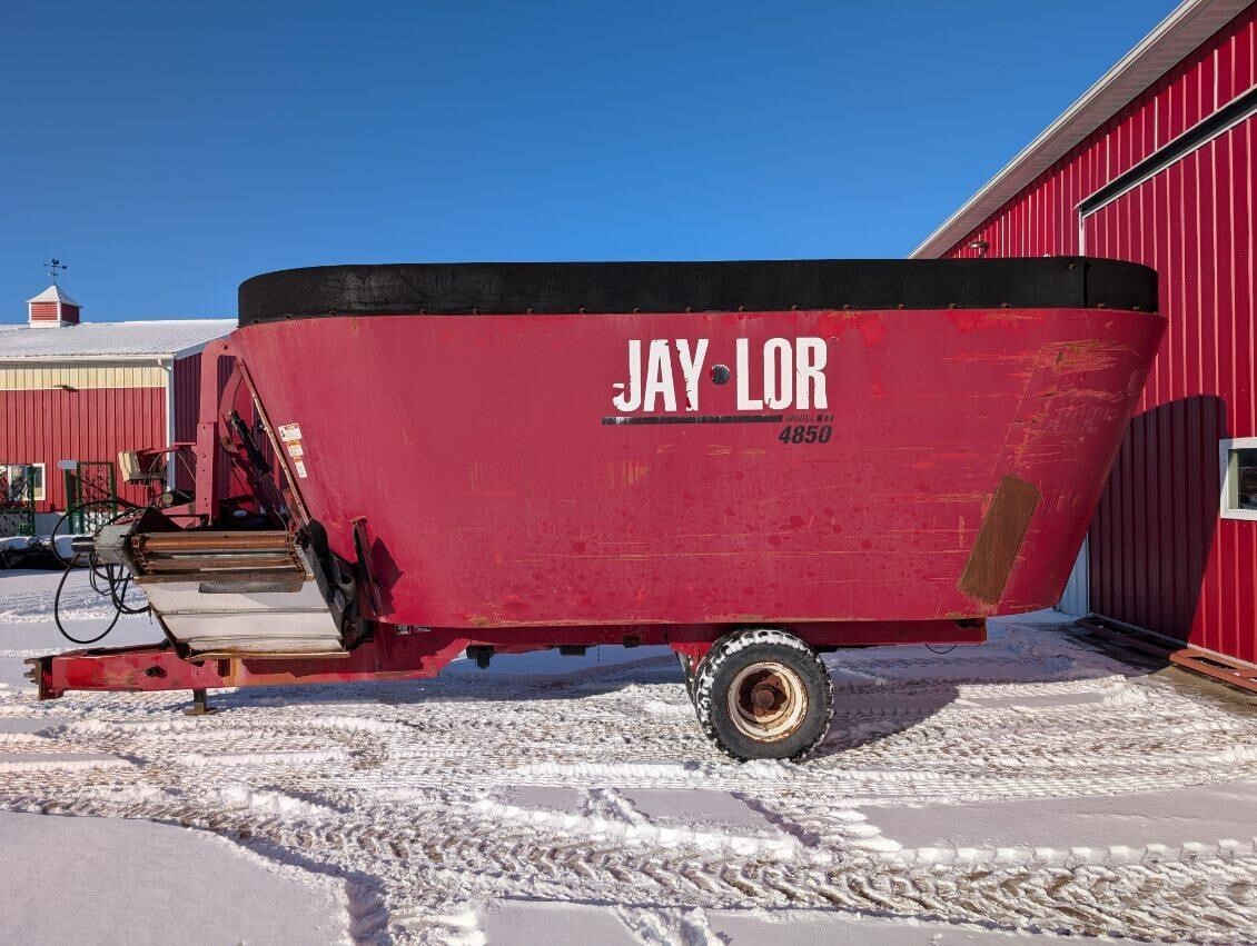 Jay Lor 4850 Grinders and Mixer - $17,500 | Machinery Pete