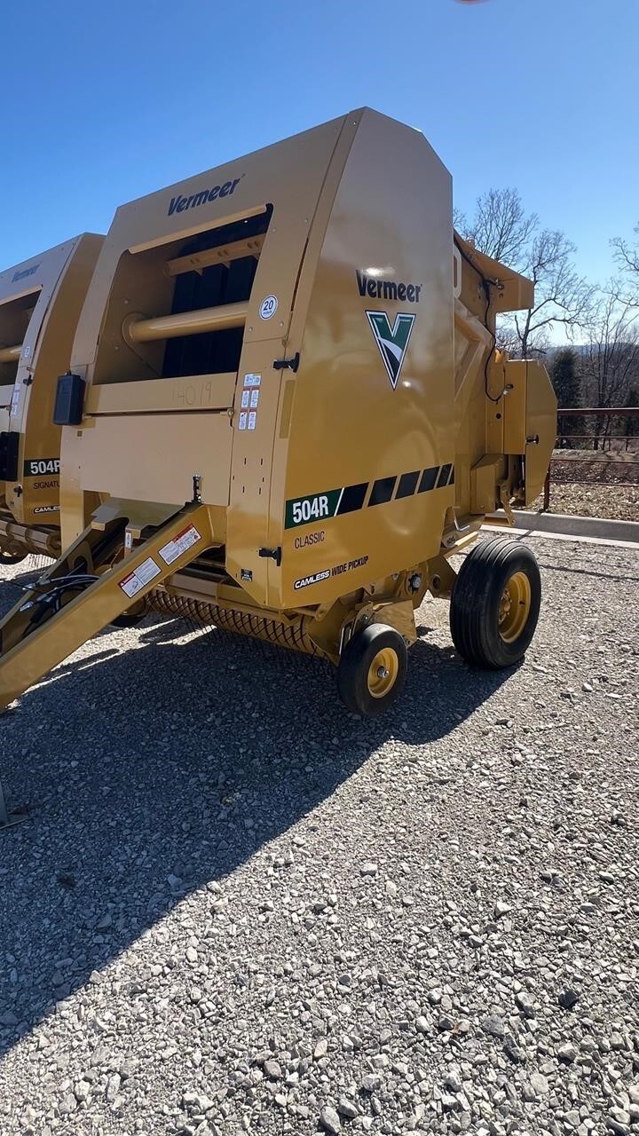 Vermeer 504R Classic Round Baler - $Call | Machinery Pete