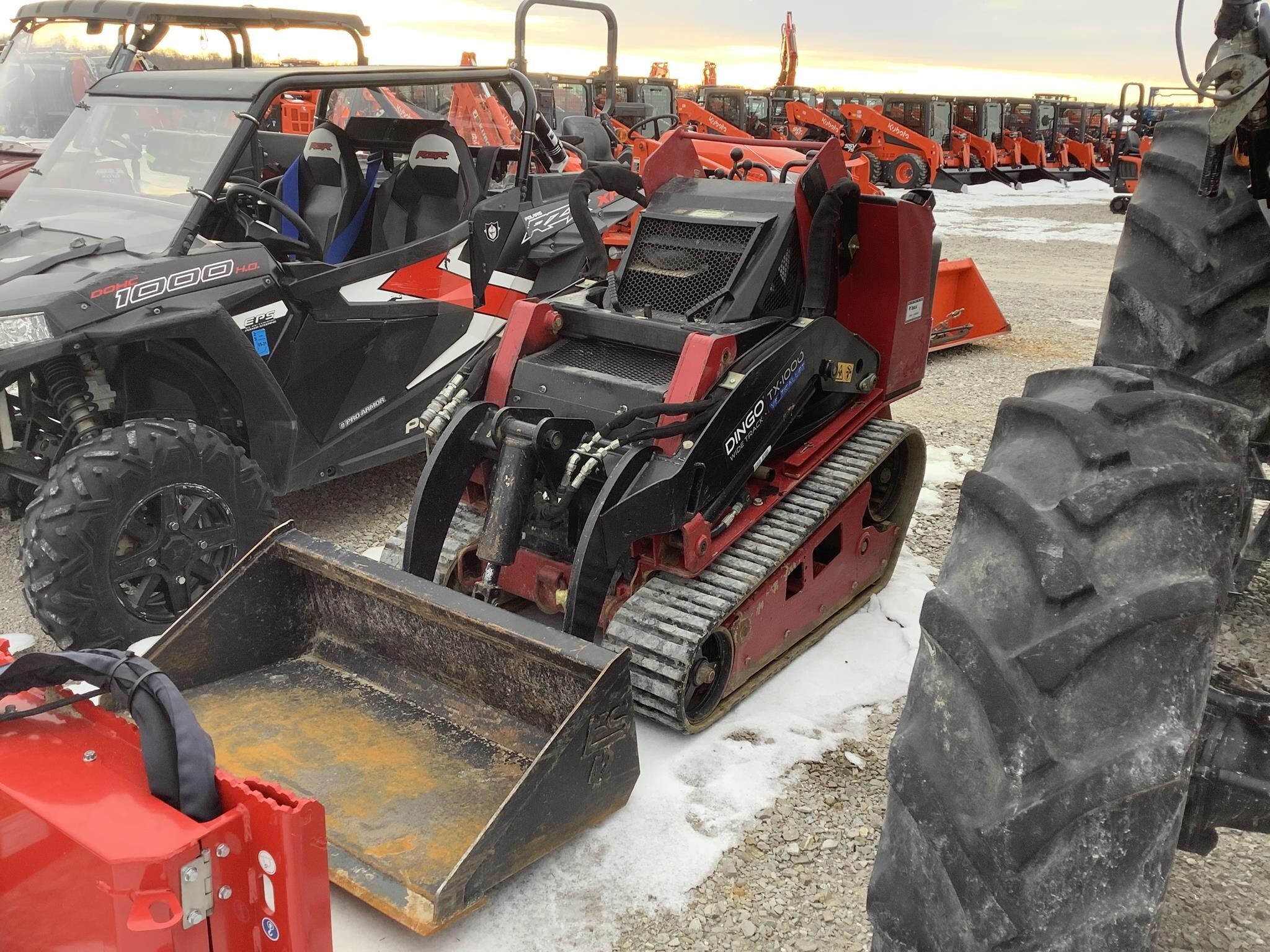 2020 Toro DINGO TX1000W Loader and Skid Steer Attachment - $18,500 ...