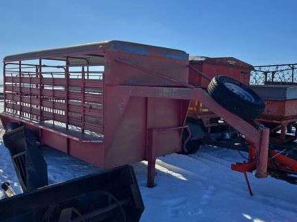 Used Livestock Trailers for Sale - 70 Listings | Machinery Pete