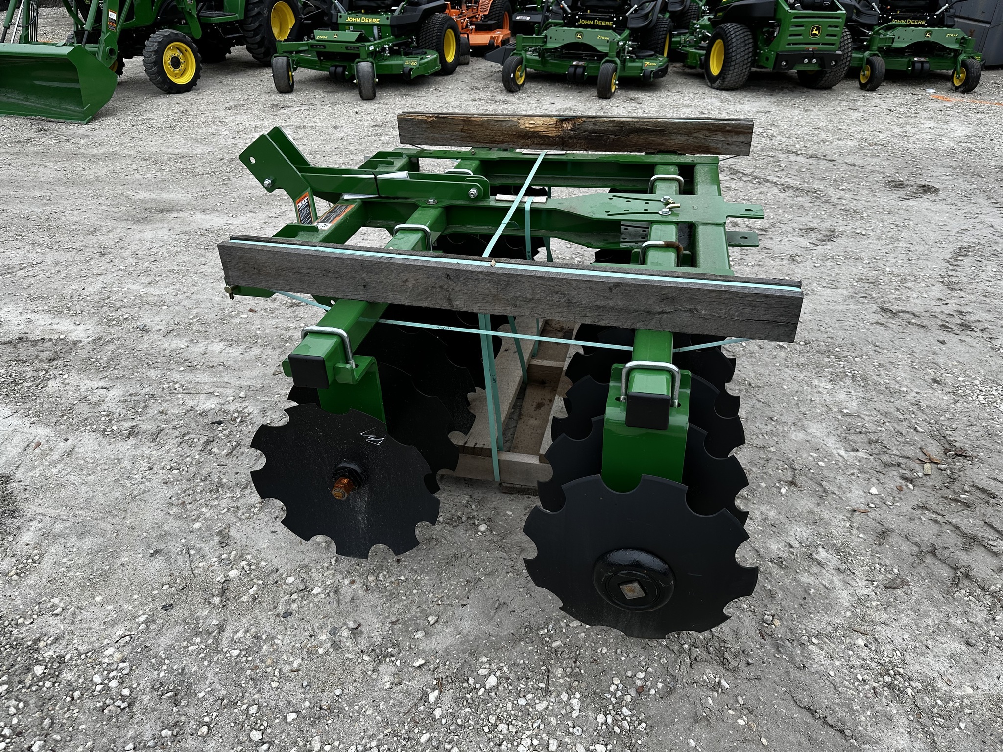 2025 Frontier TM1179 Disk - $3,099 | Machinery Pete