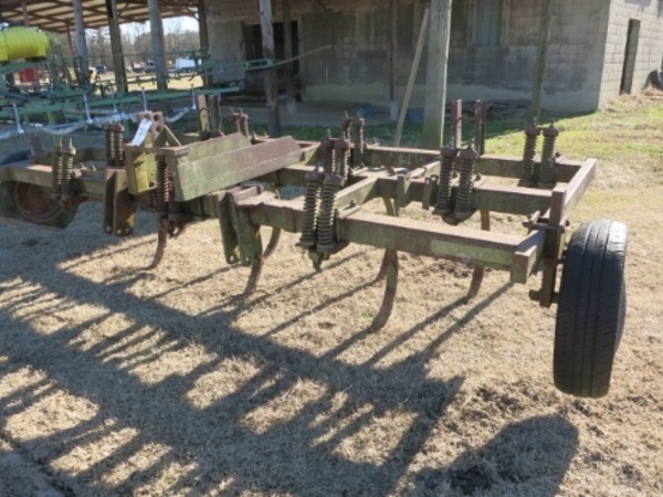 Used Chisel Plows for Sale - 312 Listings | Machinery Pete