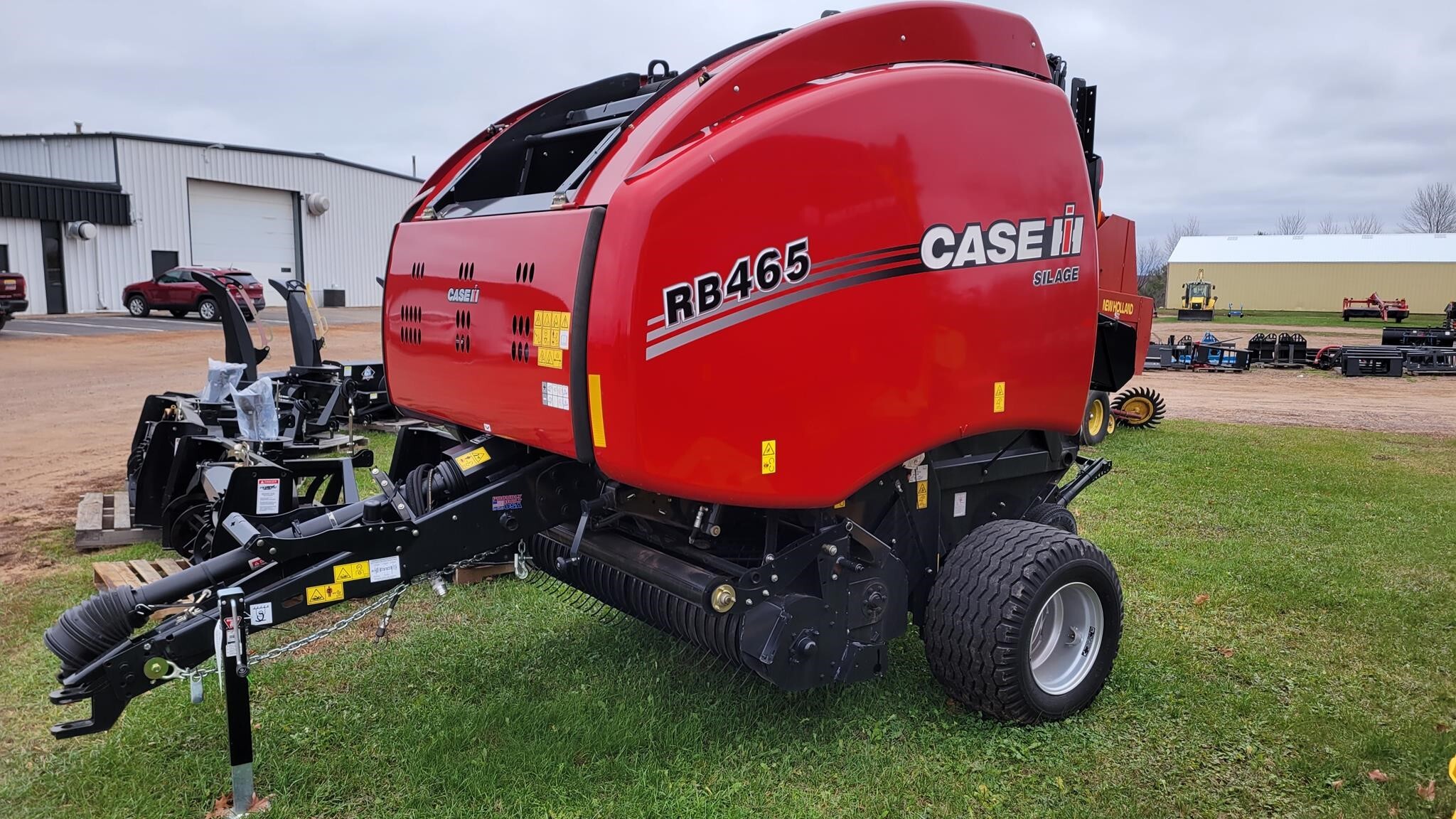 2025 Case IH RB465 Round Baler - $Call | Machinery Pete