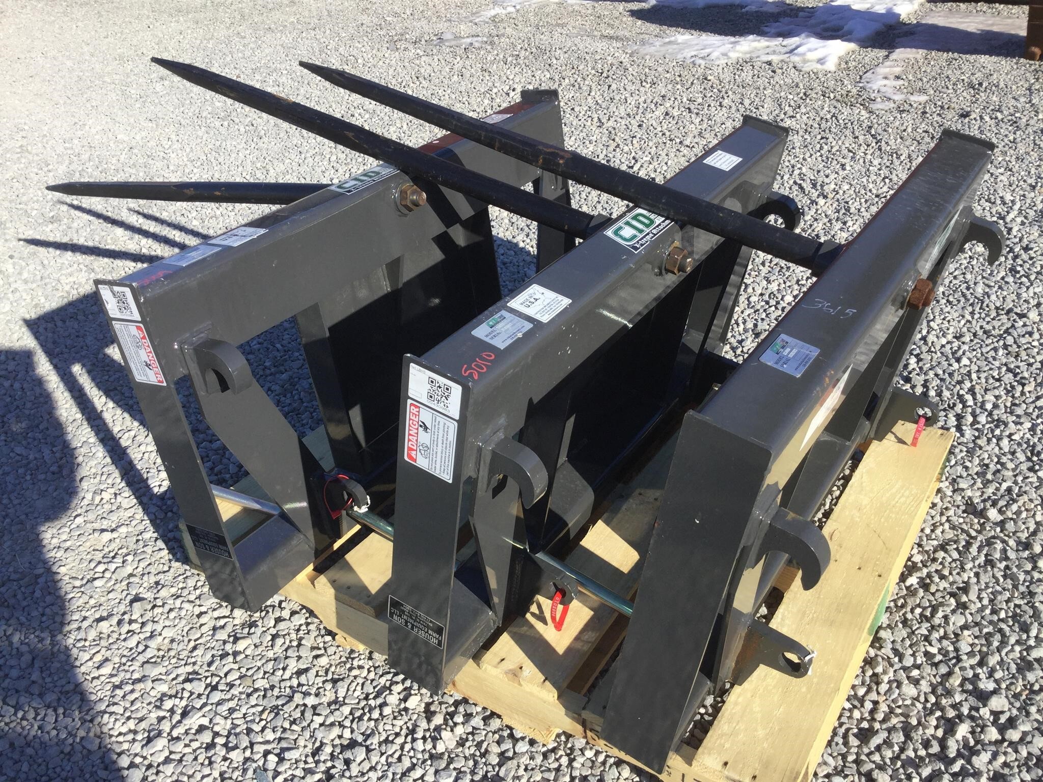 CID Spear Loader and Skid Steer Attachment - $795 | Machinery Pete